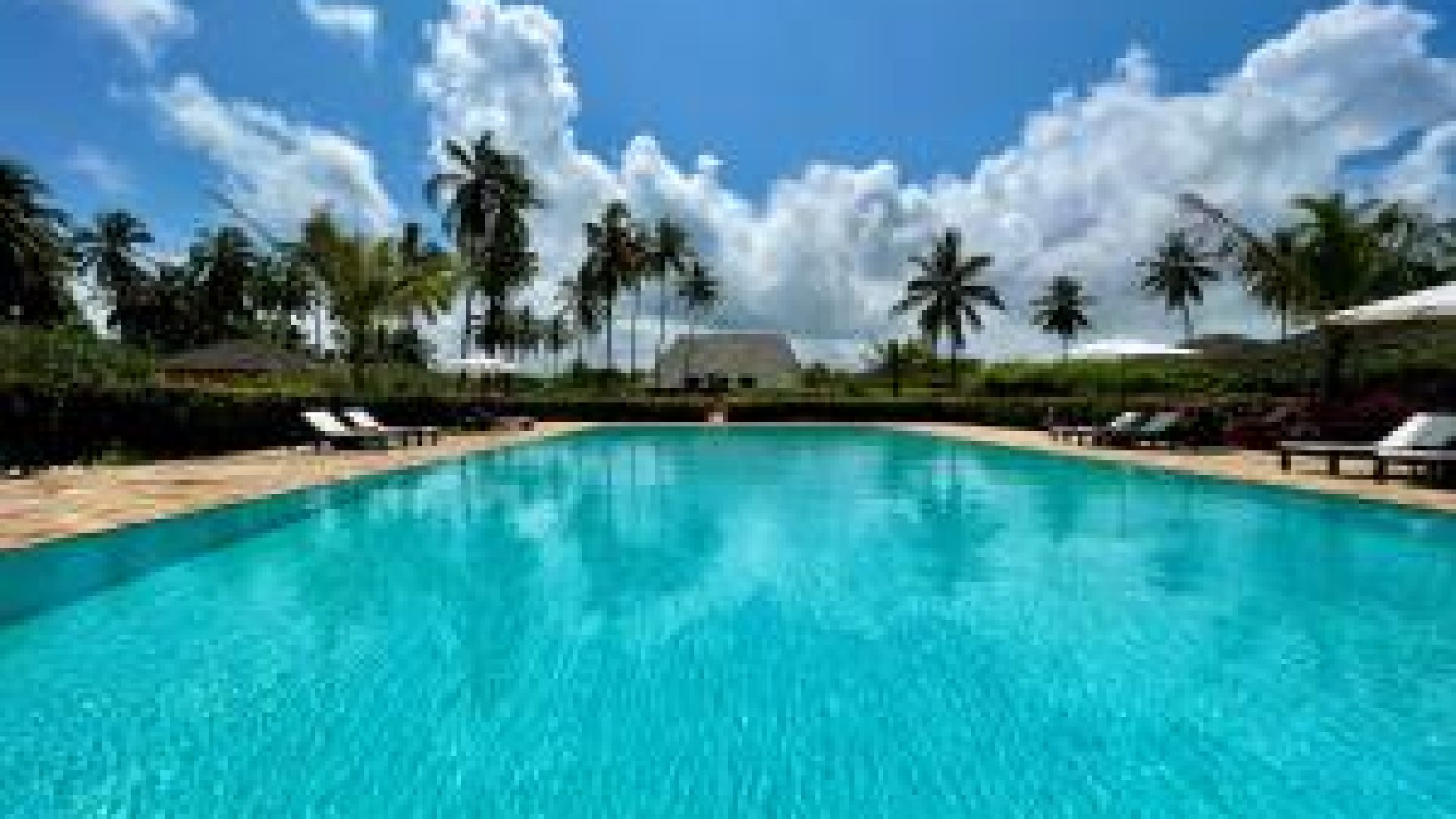 The Sands Beach Resort - jerichosafaris